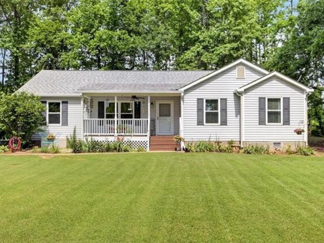 Castleberry Rd, Cumming, Home For Sale