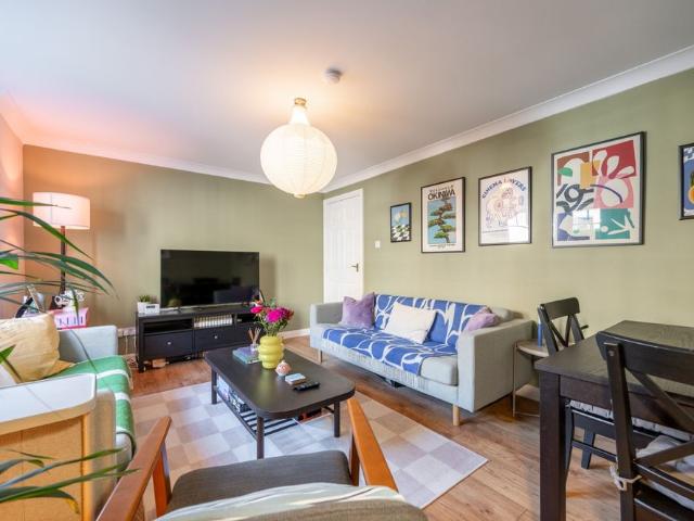 Castlebrae Gardens