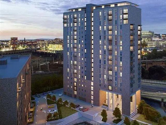 Castlefield Bridge, Trinity Way, Salford, M5 4XP, United Kingdom | 3 bed apartment for rent #165884902 | Rentberry