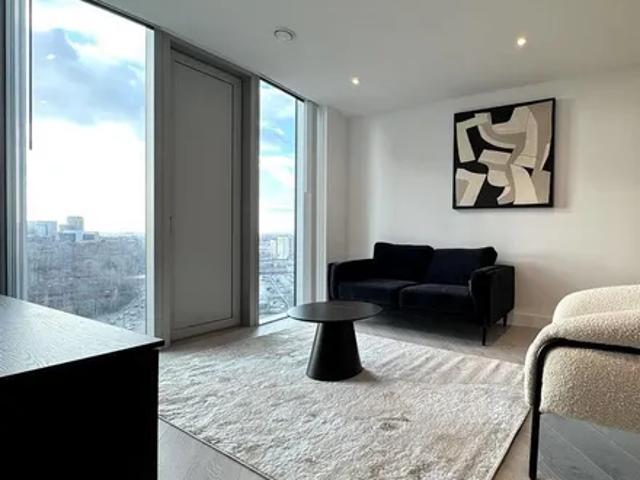 Castlefield Bridge, Trinity Way, Salford, M5 4XP, United Kingdom | 2 bed apartment for rent #167601154 | Rentberry