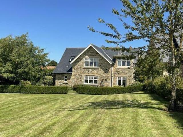 Castlegate, Mizen Court, 4 Bedroom Detached