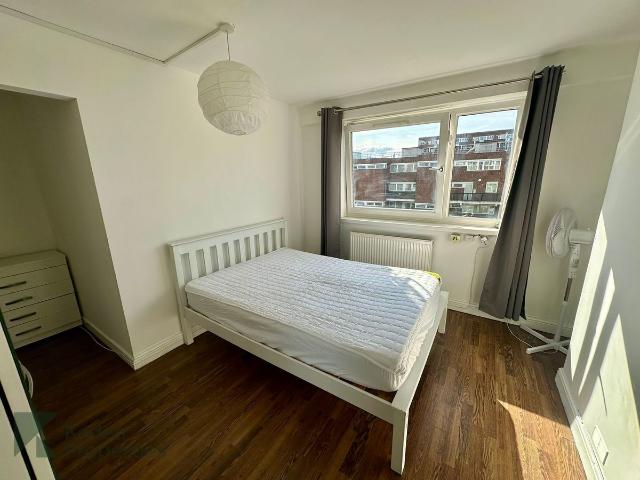 Castlehaven Road, London NW1, 3 bed flat to rent, £3,467 pcm | PrimeLocation