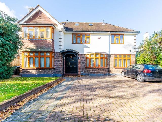 Castlemaine Avenue, South Croydon CR2, 5 bed detached house to rent, £6,500 pcm | PrimeLocation