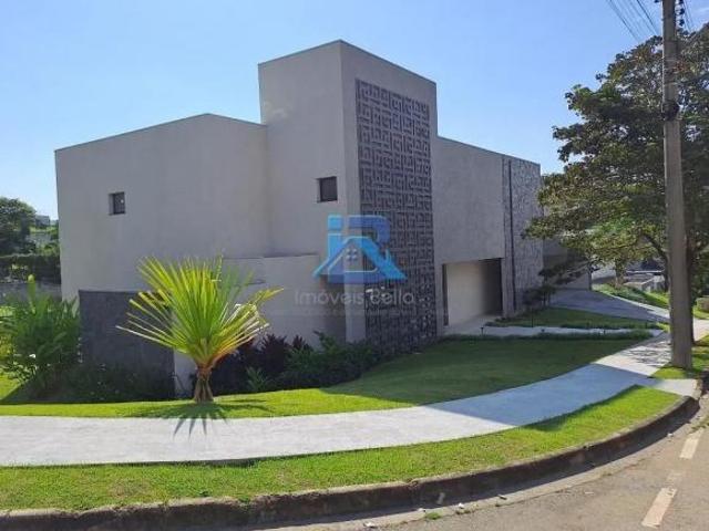 Casa muito confortável em condomínio maravilhoso