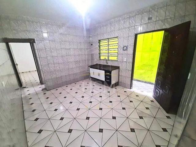 Casa multifamiliar, 243m², Jardim das Orquídeas R$ 685.000,00