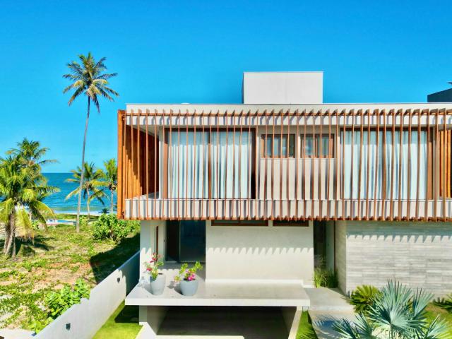 Casa Mar 49 Pé Na Areia 8 Suítes em Guarajuba
