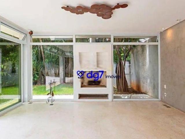 Casa maravilhosa no Caxingui com 4 suítes à venda, 681 m² Caxingui São Paulo/SP