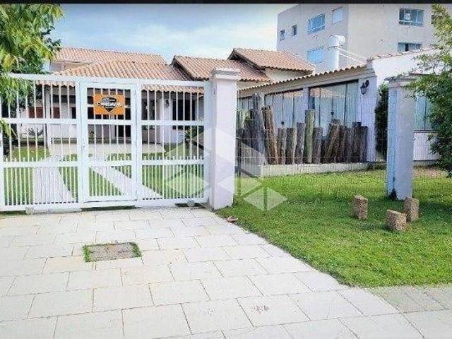 Casa Maravilhosa no Centro de Tramandaí