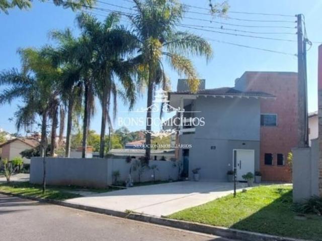 Casa maravilhosa no São Paulo 2, totalmente reformada e decorada e com um excelente padrão de acabam