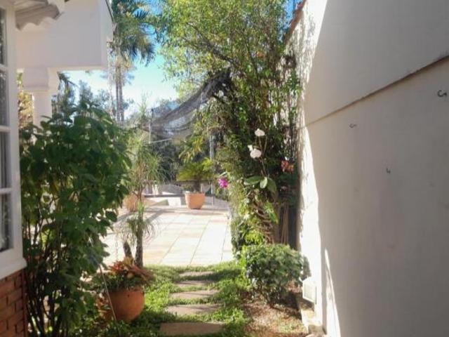 Casa maravilhosa a 400 metros do centro Águas