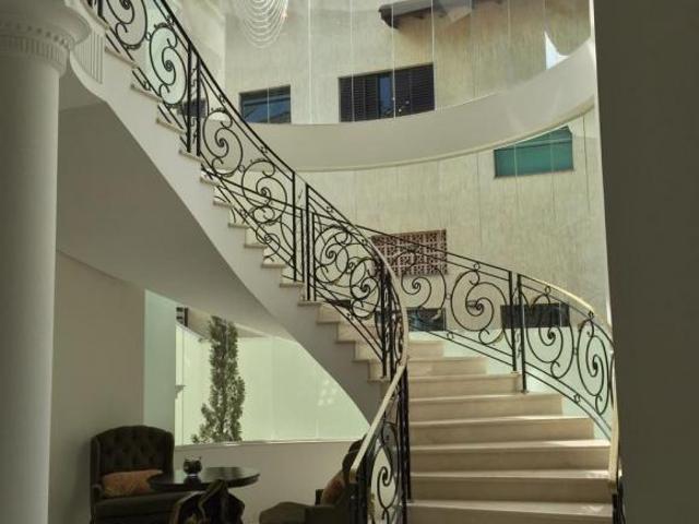 CASA MARAVILHOSA ALTO PADRÃO CONDOMÍNIO ARUJA