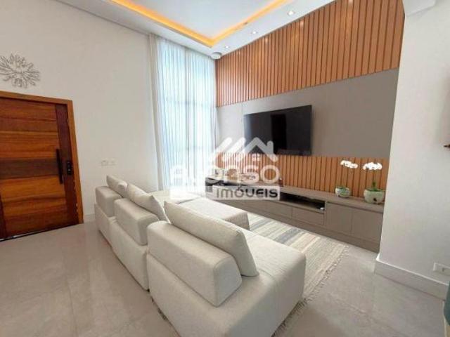 CASA MARAVILHOSA COM 3 SUÍTES NO HARAS BELA VISTA!