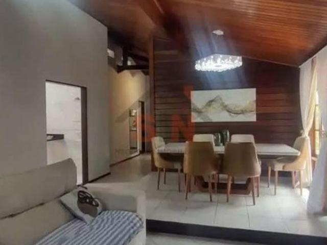 CASA MARAVILHOSA CONDOMÍNIO ARUJÁ SP 3 DORMS