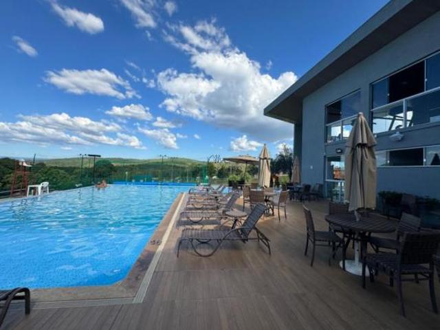 Casa maravilhosa, linear, toda integrada e com armários no Condomínio Gran Royalle Lagoa Santa!