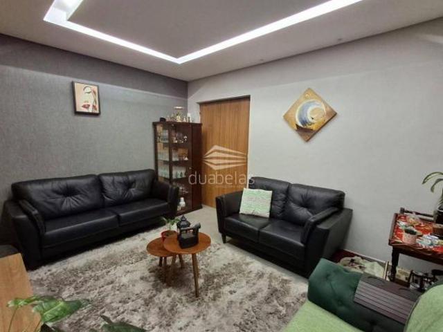 Casa Maravilhosa reformada no Condomínio Terra nova