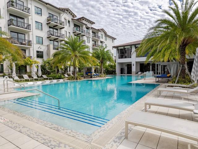 Casa Mara 3 Bedroom Apartment for Rent at 3111 S Dixie Hwy, West Palm Beach, FL 33405