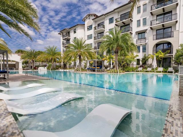 Casa Mara 1 Bedroom Apartment for Rent at 3111 S Dixie Hwy, West Palm Beach, FL 33405