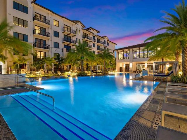 Casa Mara 2 Bedroom Apartment for Rent at 3111 S Dixie Hwy, West Palm Beach, FL 33405