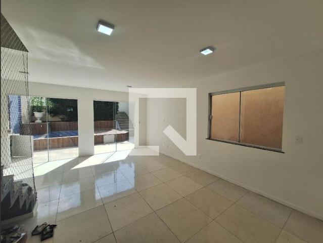 Casa, Maria Paula, 3 Quartos, 200 m2 Niterói