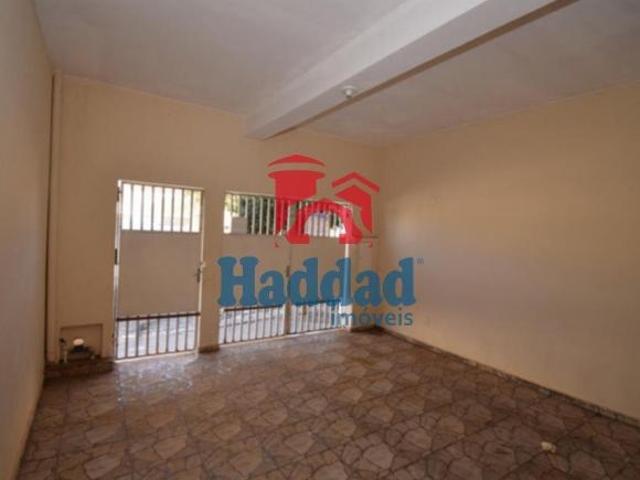 CASA MEIO OTE COM 2 DORM, SALA, COZ, BH, GARAGEM, ÁREA EM CIMA DA GARAGEM QUINTAL