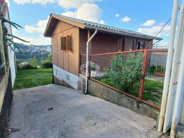 Casa Mista no Bairro Marechal Floriano em Caxias do Sul