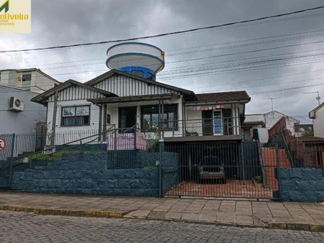 Casa mista no coração de São Chico!
