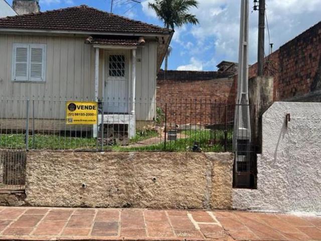 Casa mista no Cristo Rei
