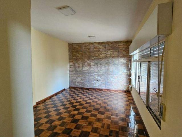 Casa mista com 2 quartos e pátio espaçoso COD: 23641
