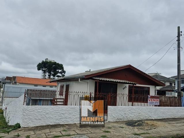 Casa mista com 2 quartos no Bairro Caravágio