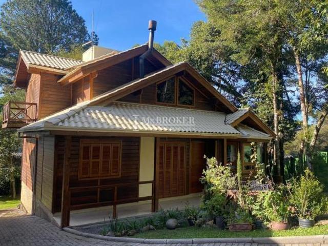 CASA MISTA EM CONDOMÍNIO FECHADO