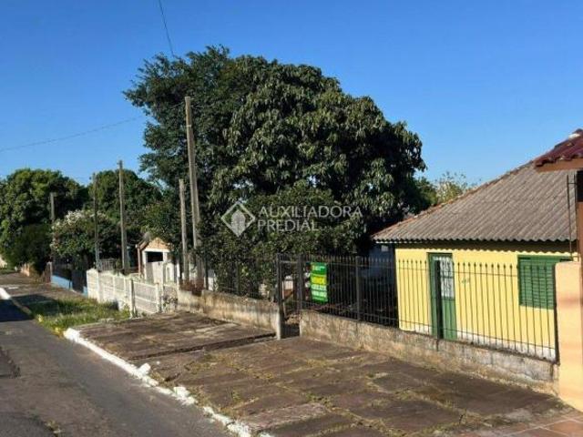 Casa mista para reformar 2 quartos na parada 66 de Gravatai