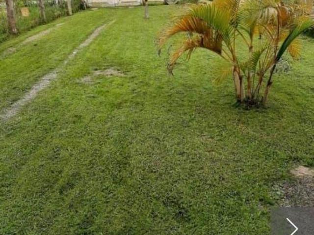 CASA MISTA PRÉ FABRICADA E ALVENARIA 100M2 MUITO BOA COM TERRENO PLANO DE ESQU