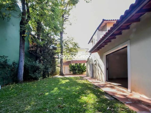 Casa mobiliada 3 quartos, 1 suíte 2 vagas jardins