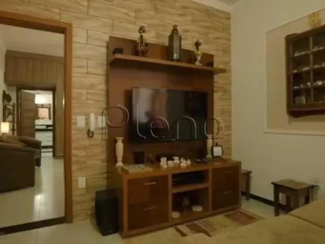 Casa Mobiliada à Venda com 237 m² no Condomínio Parque Xangrilá Campinas/SP