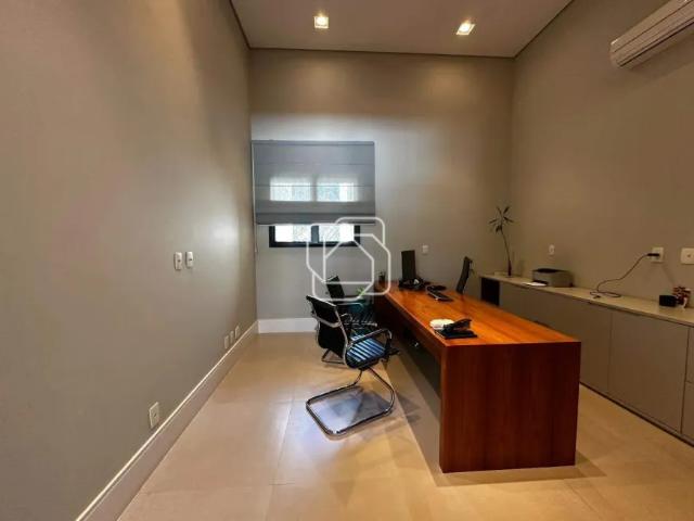 Casa Mobiliada à venda no Condomínio City Castelo em Itu, no interior de São Paulo