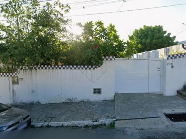 Casa Mobiliada a alugar com 3 quartos, 1 suite, 2 vagas nos Expedicionarios Joao Pessoa/PB