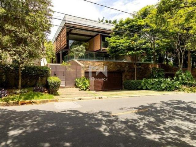 Casa MOBILIADA à venda no Condomínio Estância Marambaia em Vinhedo SP