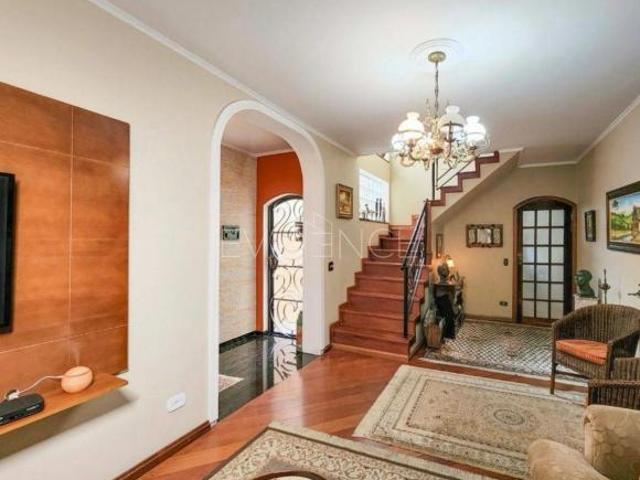 Casa mobiliada à venda no Jardim Têxtil com 3 dormitórios!