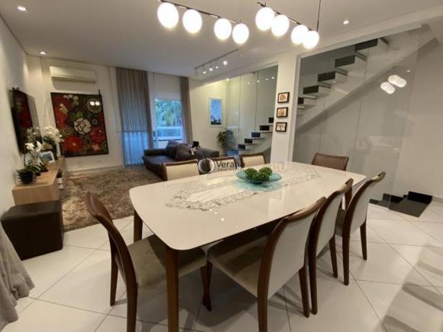 Casa mobiliada à venda em Guarujá, Jardim Las Palmas Aproveite a