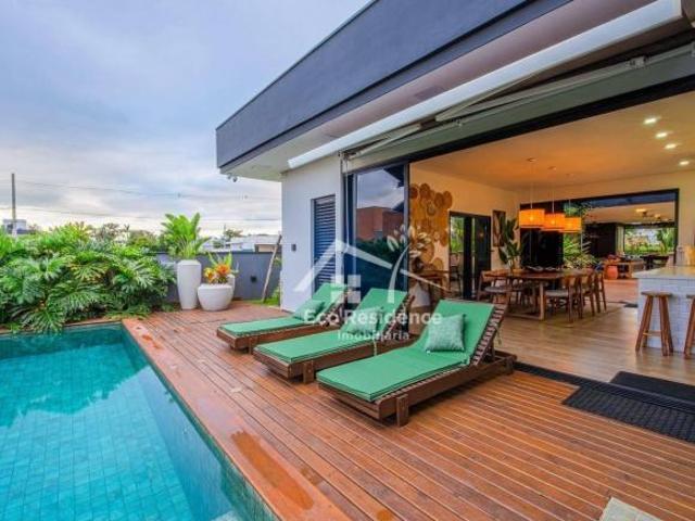 Casa Mobiliada Alto Padrão com 3 Suítes à venda, 231 m² por R$ 1.750.000 Ninho Verde II Pardinho
