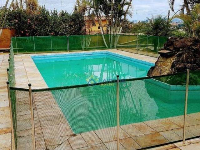 Casa Mobiliada com 3 Dormitórios e Lazer Completo à Venda no Lagos de Santa Helena, Bragança Paulist