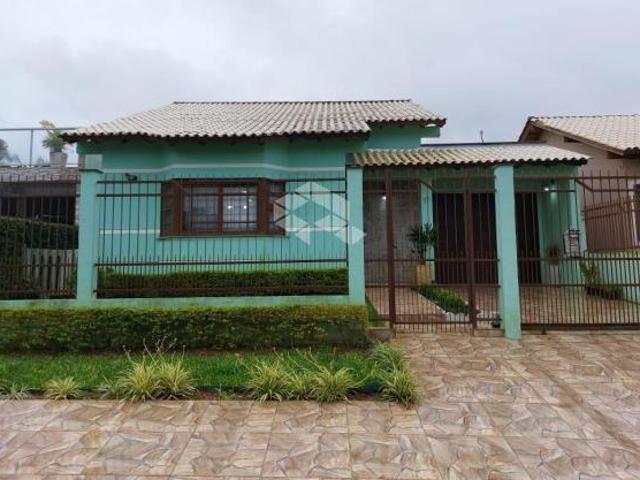 CASA MOBILIADA COM 3 DORMITÓRIOS NO JARDIM DOS LAGOS