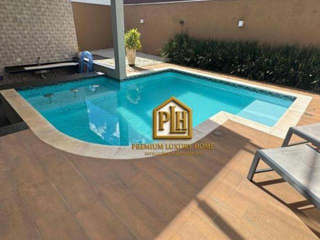 CASA MOBILIADA COM 3 SUITES CONDOMINIO FECHADO EM ATIBAIA