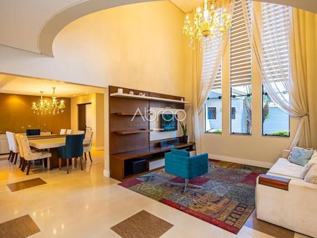 Casa Mobiliada com 3 suítes à venda em Campo Largo