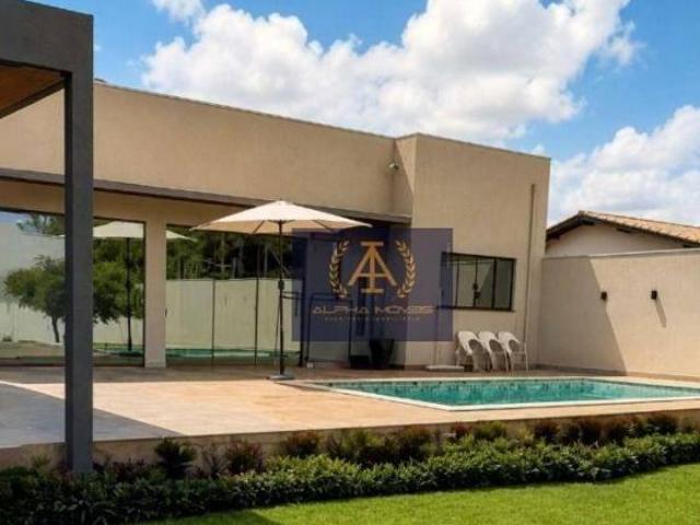CASA MOBILIADA COM 2 CONSTRUÇÕES, PISCINA E AMPLO TERRENO NO TAVEIRÓPOLIS