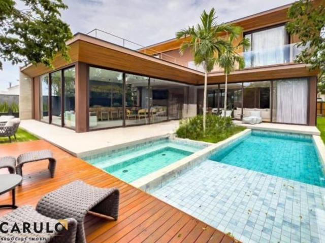 Casa mobiliada com 4 suítes à venda, 570 m² por R$ 12.000.000 Loteamento Mont Blanc Residence Ca