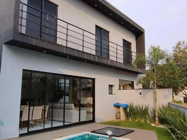 Casa mobiliada com suíte a venda no Condomínio Jardim Terras de São Francisco em Sorocaba/ São Paulo