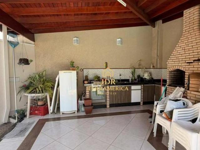 Casa mobiliada com piscina à venda no Terramérica em Americana | 3 dormitórios | 210 m² | Terreno 31