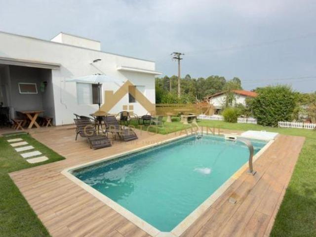 Casa mobiliada com piscina Ninho Verde I Porangaba
