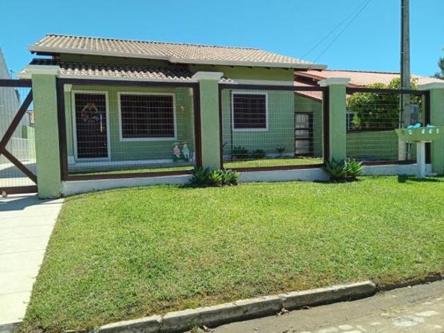 Casa Mobiliada, com piscina no Centro de Imbé Permuta por casa em NH ou Campo Bom
